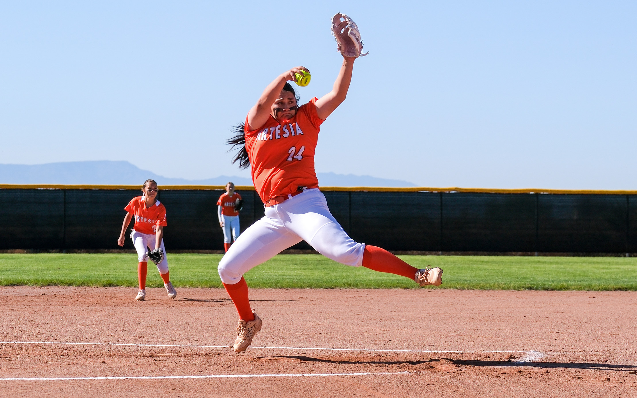A look at Artesia Lady 'Dogs softball team in action against Lovington ...