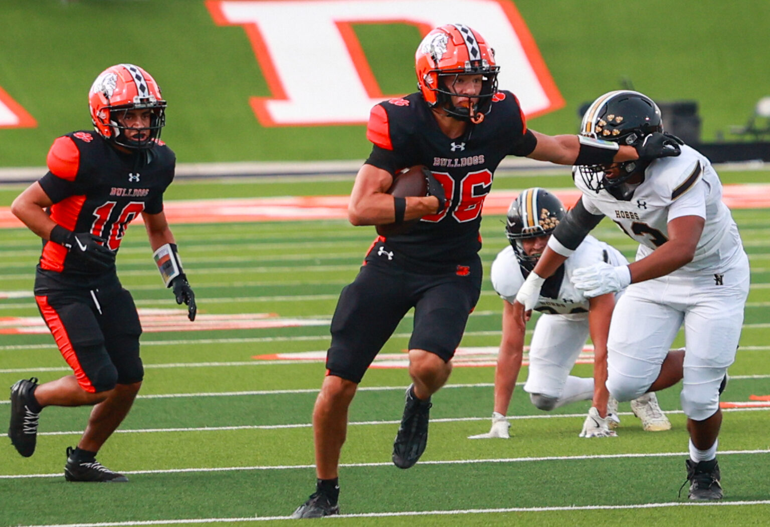 Sights from Artesia vs. Hobbs football game - Artesia Daily Press